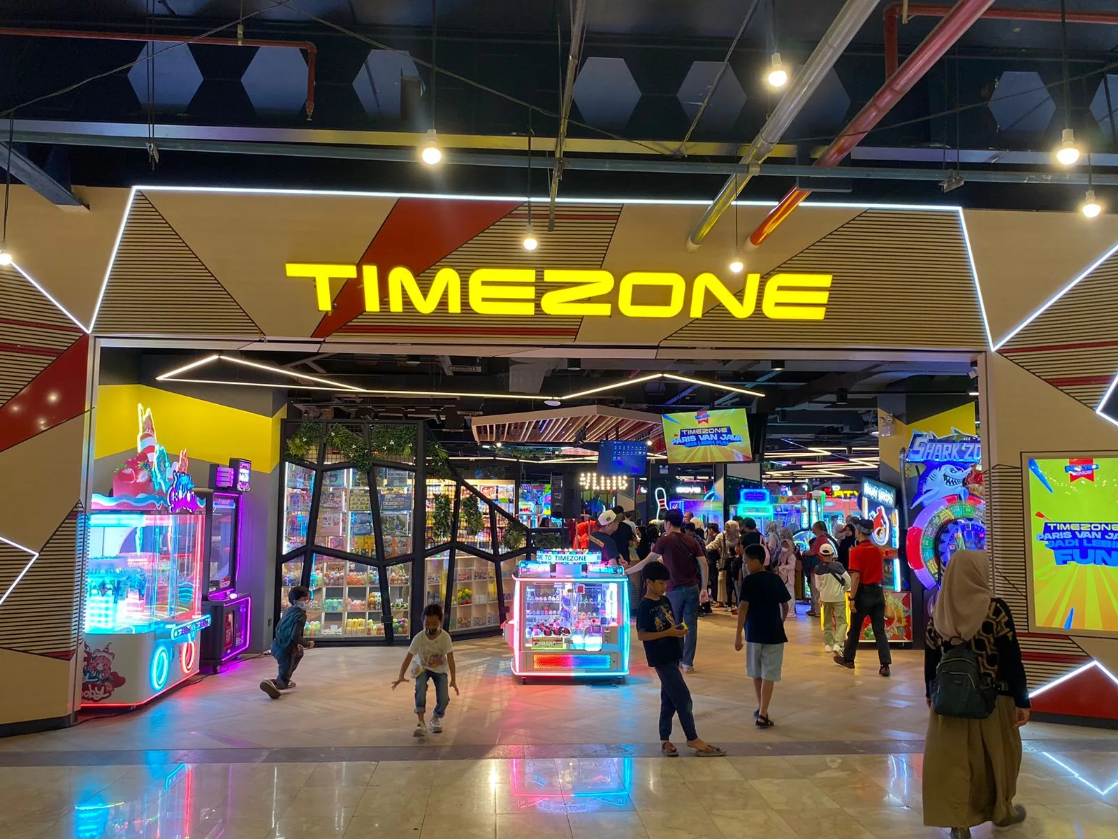 Timezone Paris Van Java Hadirkan NextGen Dengan Venue Terluas Di