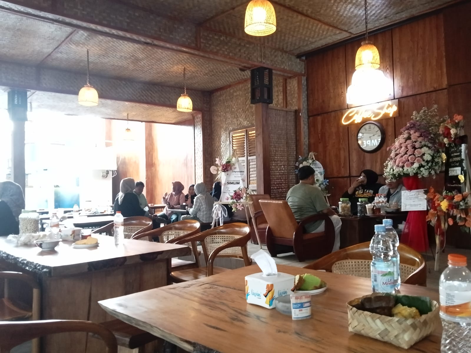 Dapoer dan Angkringan SimLim Tasikmalaya Hadir dengan Nuansa Baru ...